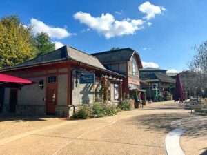 15 Things To Do At The Biltmore Estate - When In Asheville