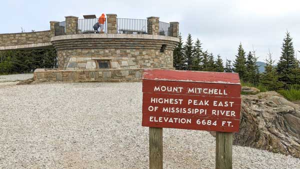 Exploring Mount Mitchell: Your Essential Visitor's Guide - When In ...