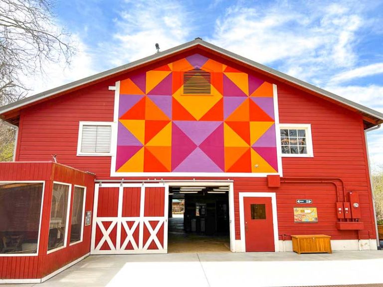 The ULTIMATE Guide To The WNC Nature Center - When In Asheville